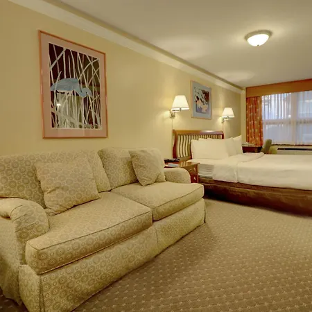 Senator Inn & Spa Augusta, Maine, United States from 63US$ | 2025